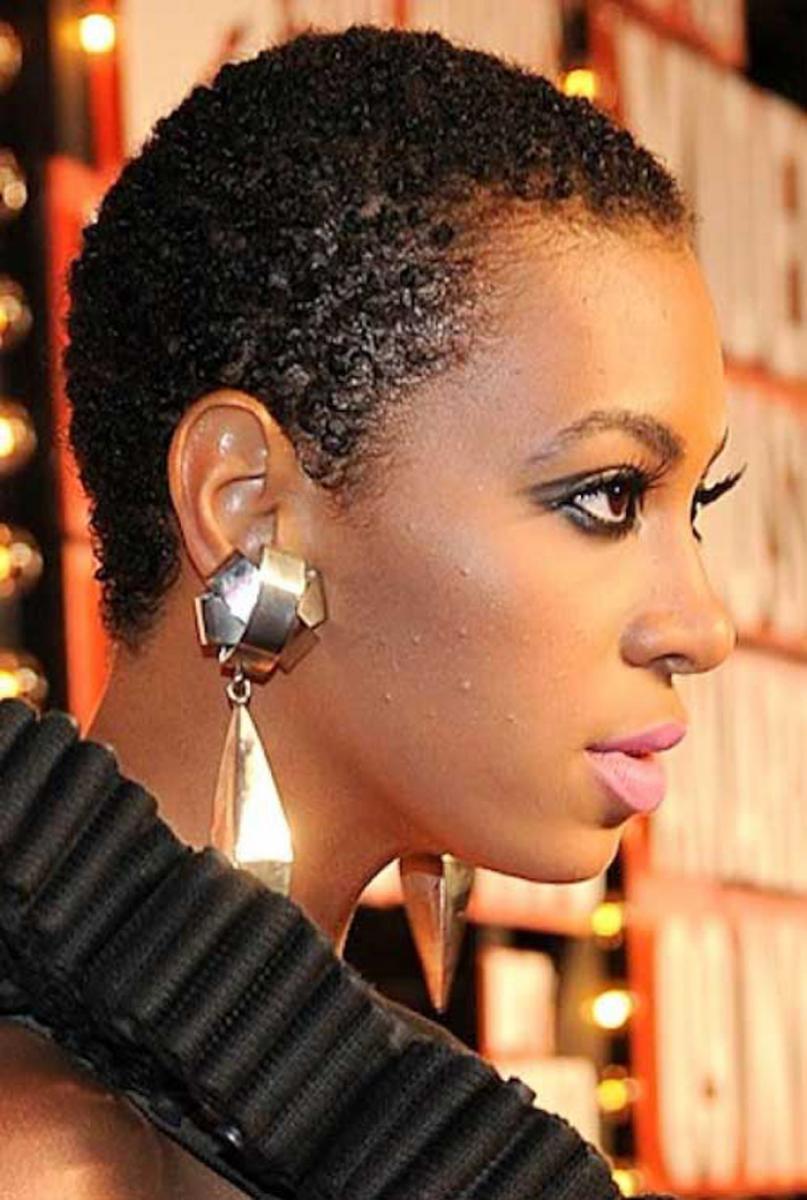 Black Short Curly Hairstyles for Black Women1