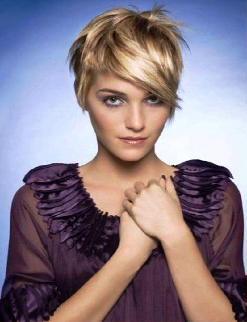 Feminine Short Layered Hairstyles 5638